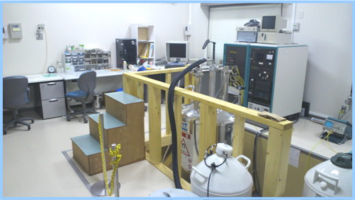 京都大学 梶研究室